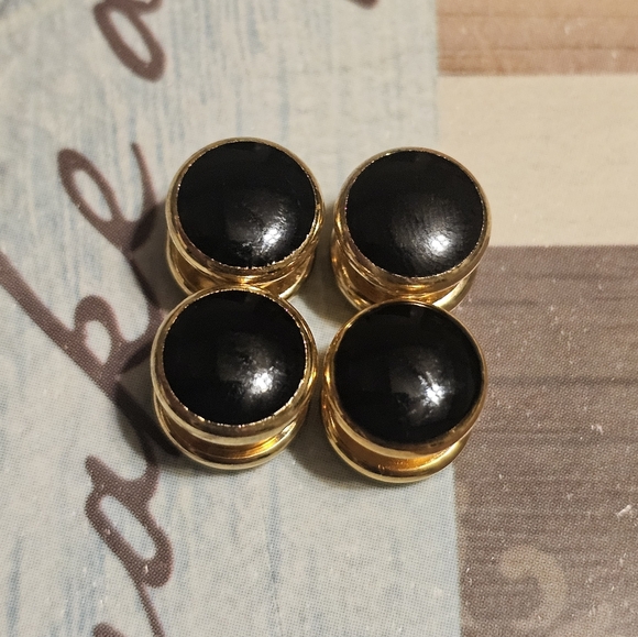 Jewelry | Vintage Gold Tone Buttons | Poshmark